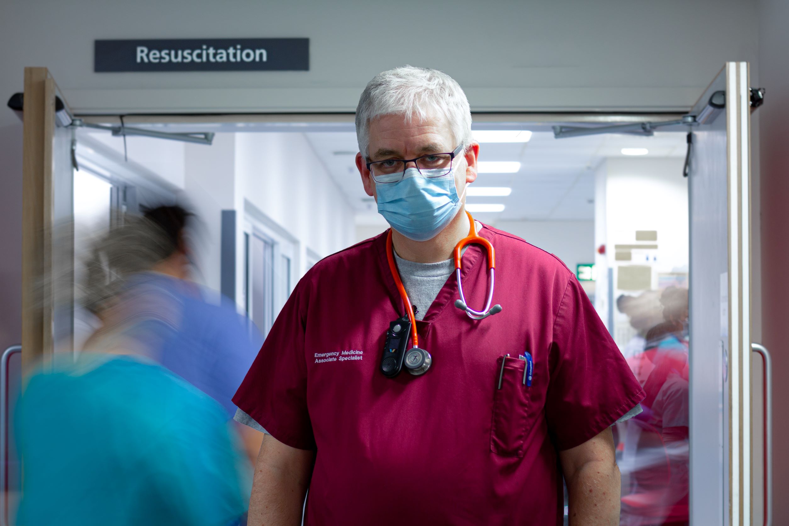 THE AWARD-WINNING MEDICAL DOCUMENTARY 999: CRITICAL CONDITION RETURNS ...